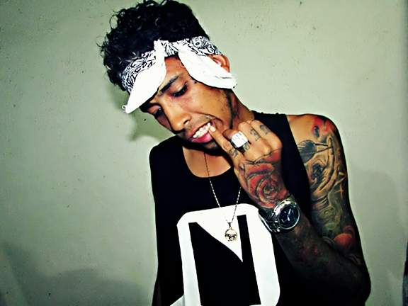 Rapper Feirense “Skinny D” lança uma MixTape ” Nego Chato” – Voz de ...